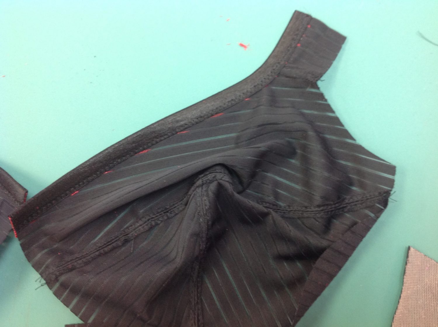 How to make a trimmed neckline on your bra, with the Fairy Bra Mother