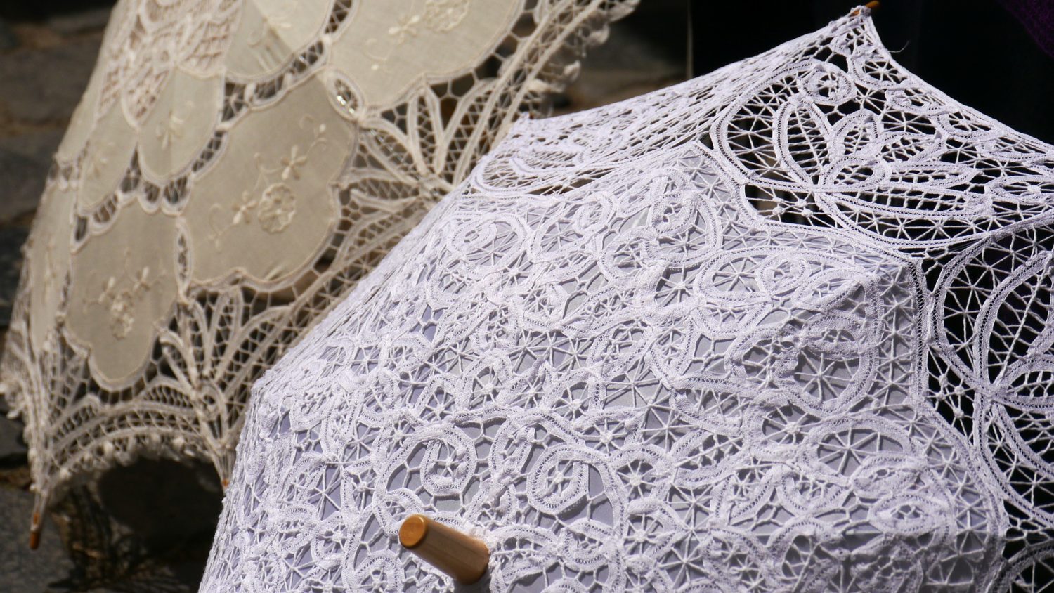 Use two laces in one garment for our Lacey Days of Summer Bra-making ...