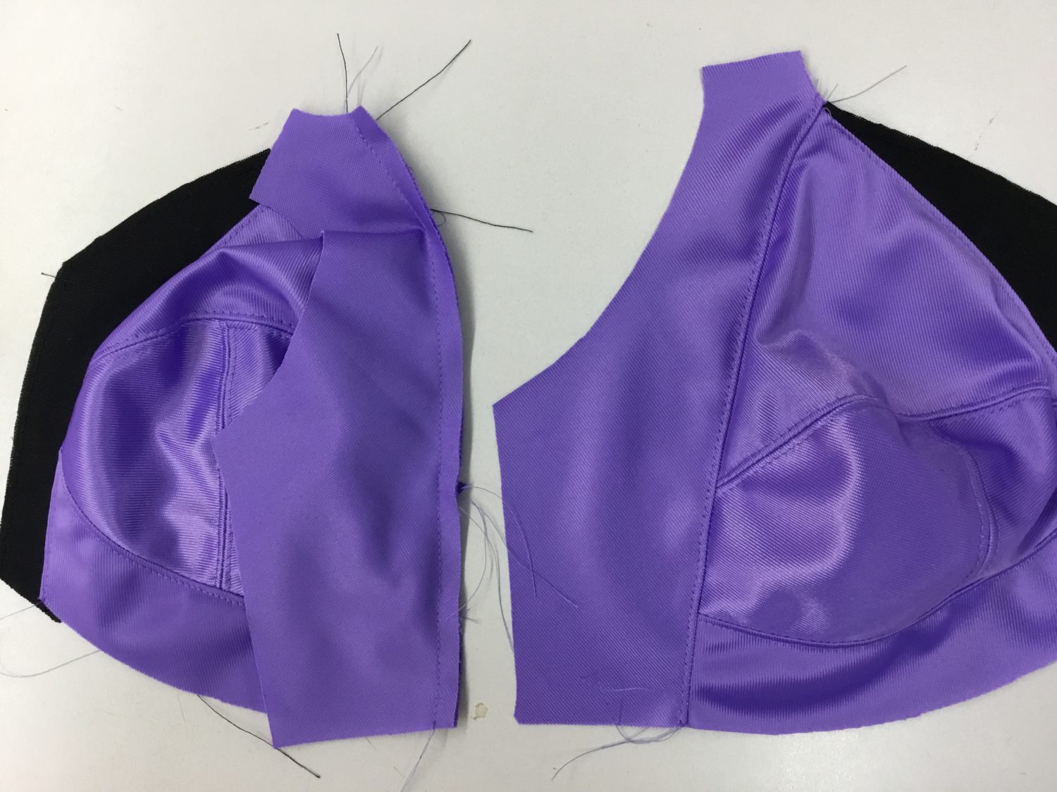 How to Sew Ingrid - our non-wired support bra in super large sizes. Yes ...